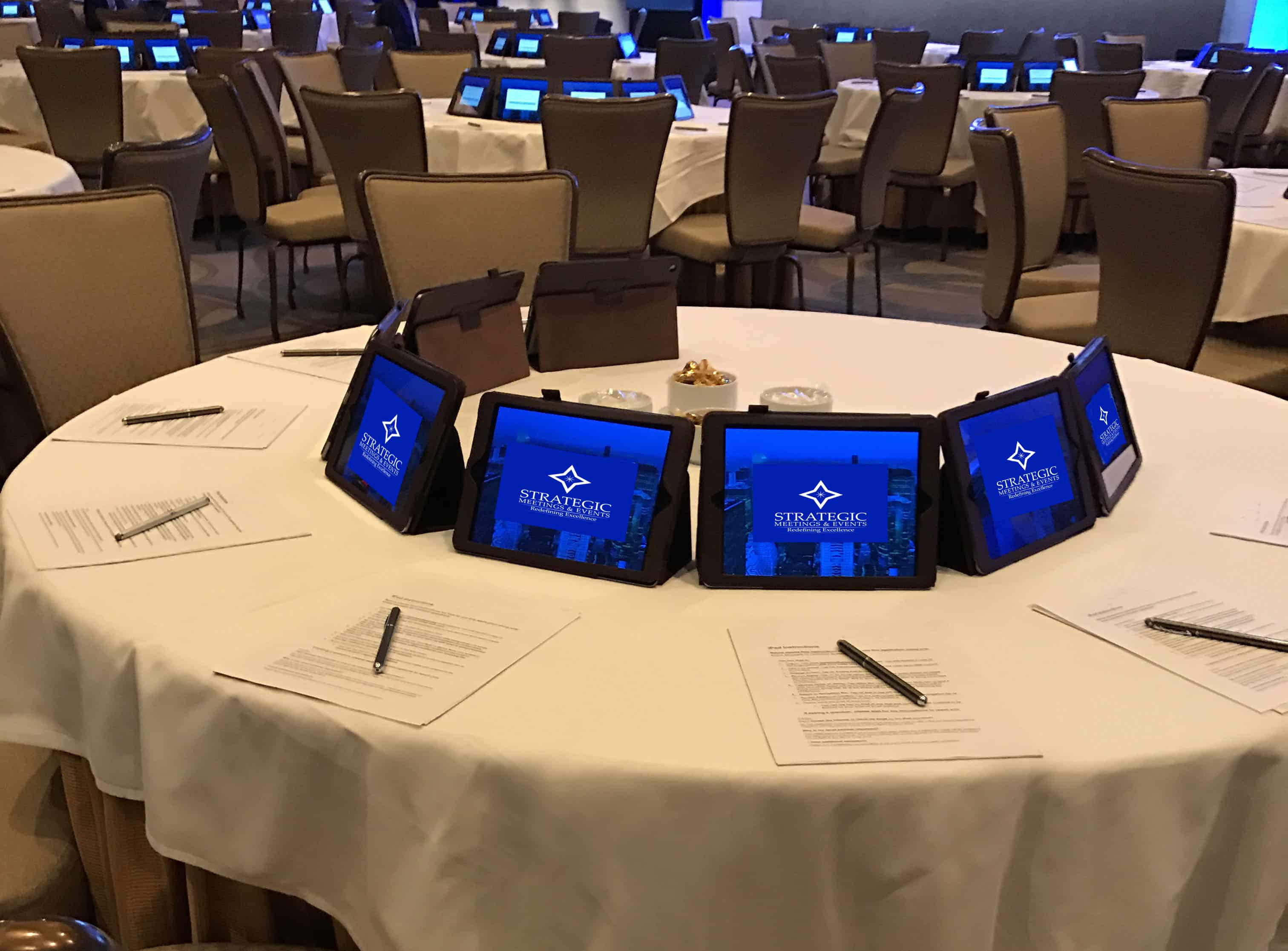 Getting Out of a Bind(er): Elevating The Live Meeting Experience